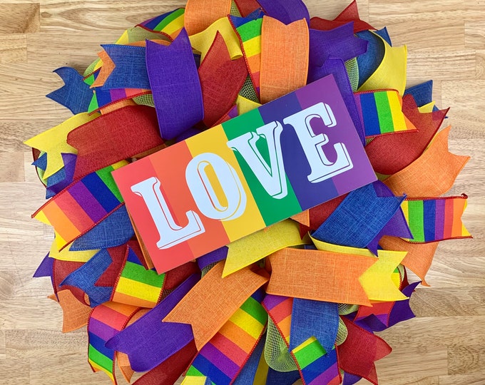 Rainbow Pride Wreath, Pride Month Decor, LGBTQ Gay Pride Wreath ...