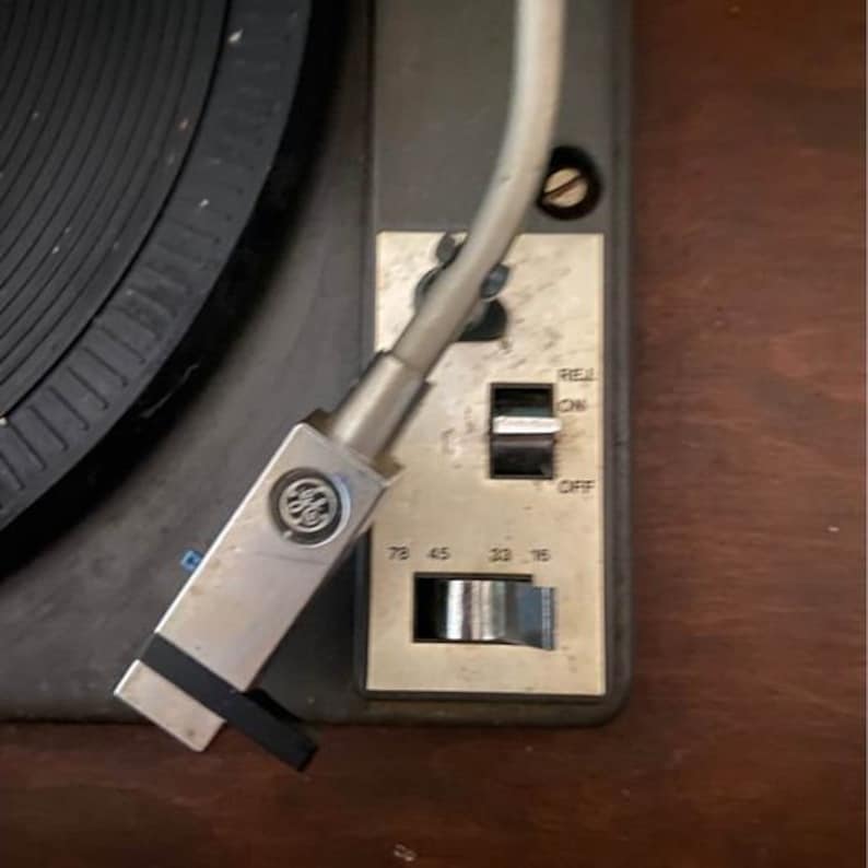 SOLD Vintage Stereo Cabinet & Record Player GE Record Player Unique Mid ...