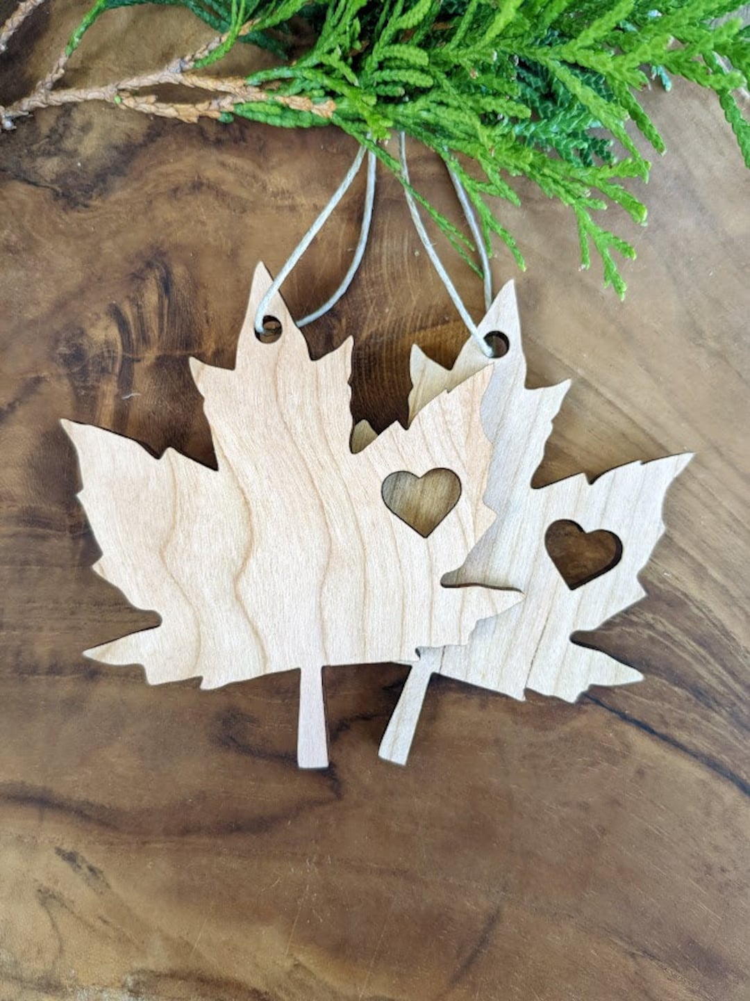 Handmade Maple Leaf Canada Wood Ornaments / Gift Tags / Wedding Favours ...