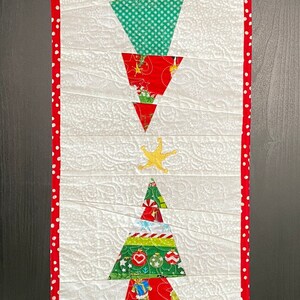 Christmas Grinch Crazy Tree Table Runner - Etsy