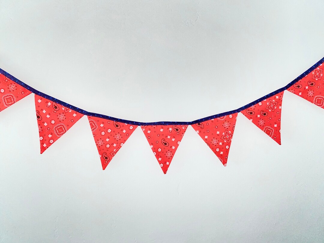 Red Bandana With Blue Polka Dot Trim BBQ Party Flag Bunting Patriotic ...