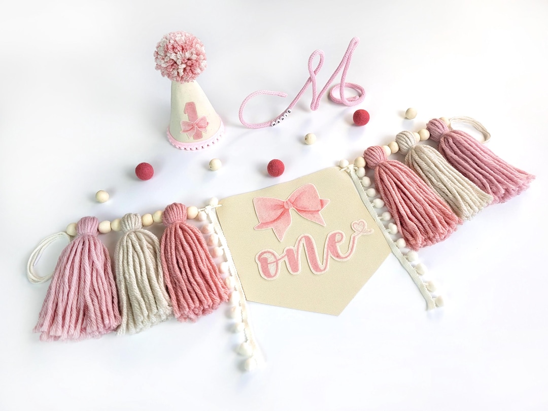 Pink Bow 1st Birthday Banner, Girls Just Wanna Be One Garland - Etsy
