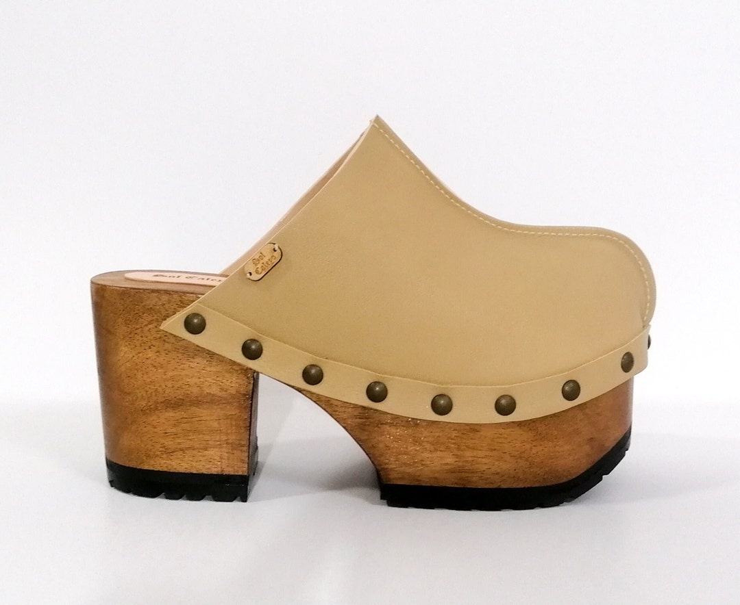 Handmade Leather Clogs: Quality Craftsmanship, Unique Design and ...