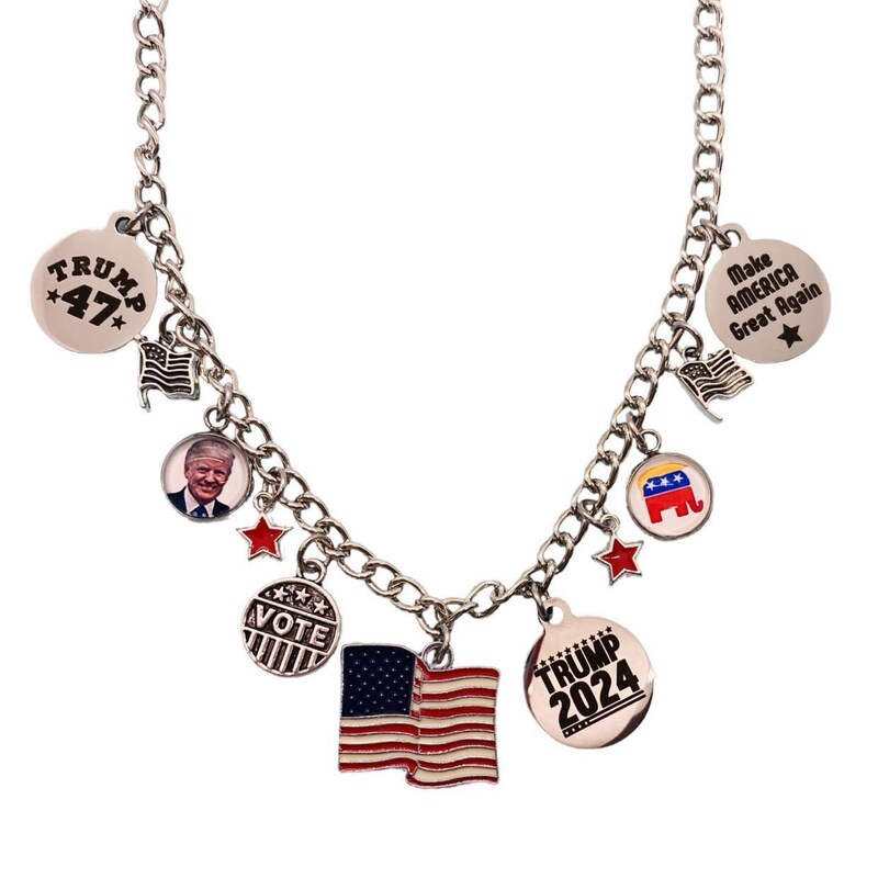 Maga Necklace - Etsy