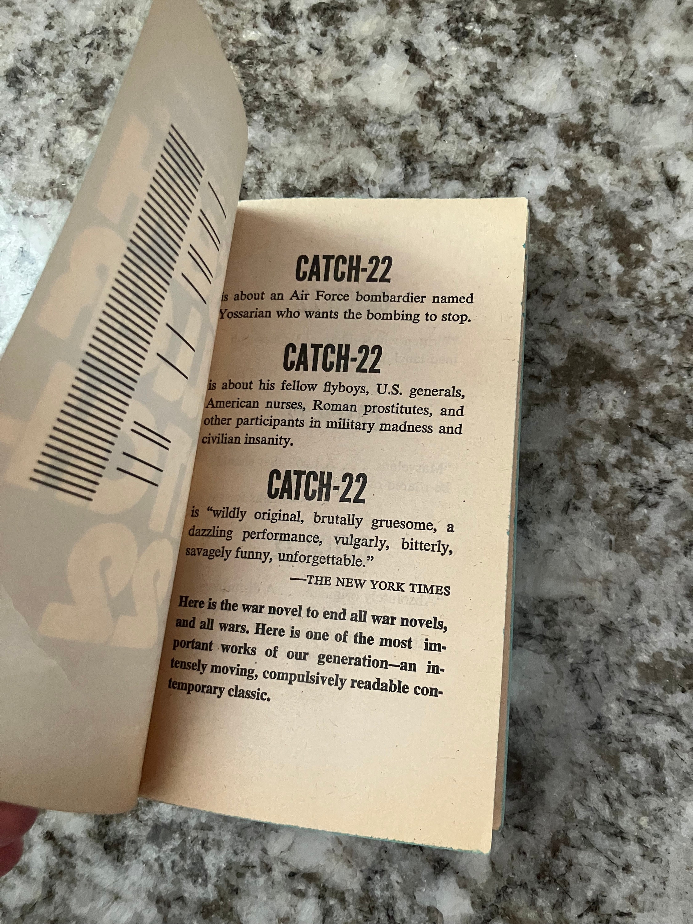 Catch 22 by Joseph Heller Vtg Paperback Book 1981 - Etsy