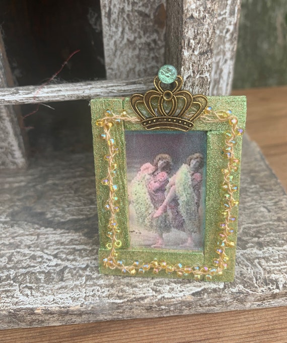Miniature Picture Frame / Dollhouse Picture Frame / Vintage | Etsy