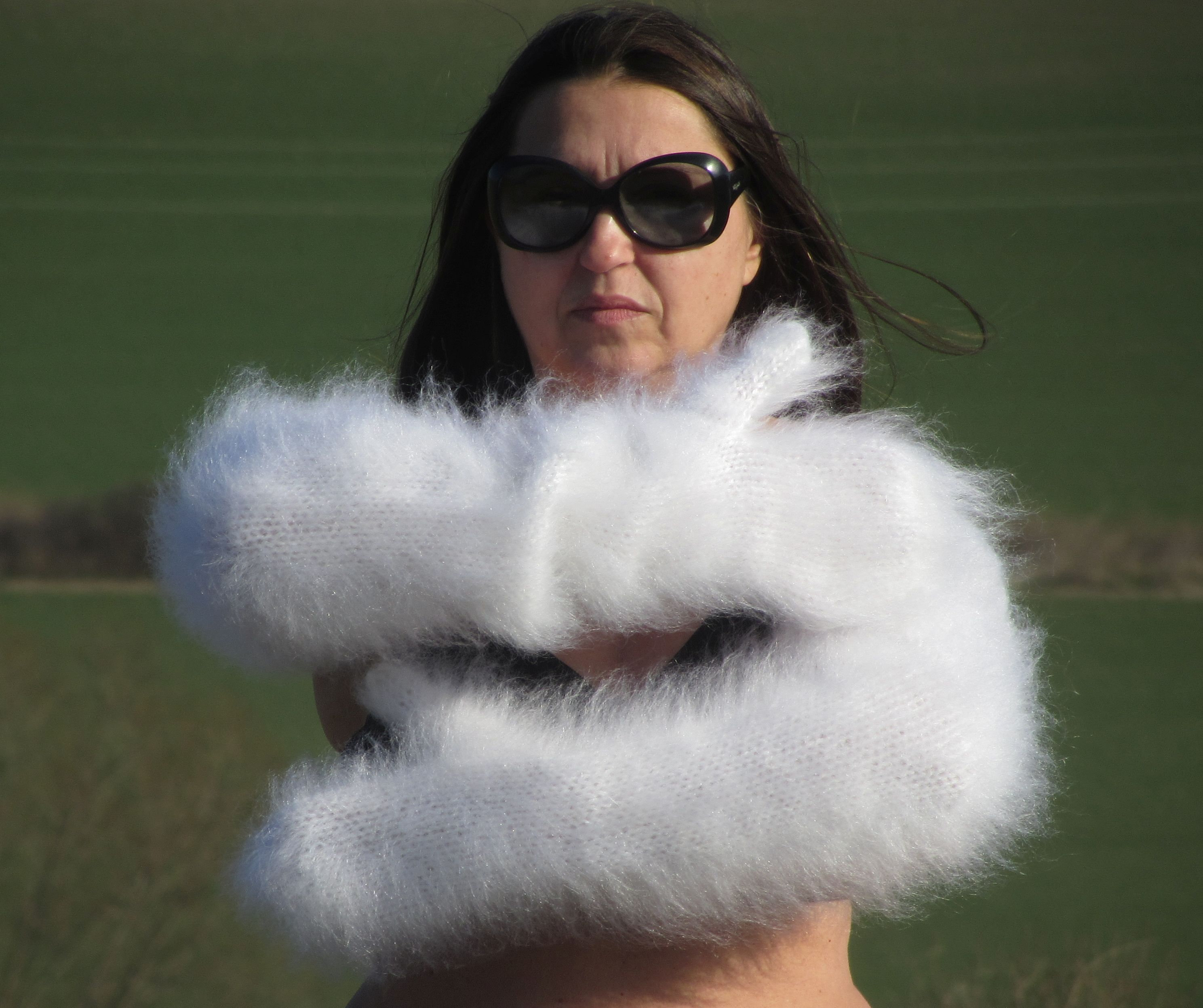 FUZZY Mohair WHITE Long Mittens Thick Warm Handmade Soft Ski Cosy ...