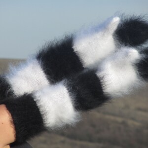 FUZZY Mohair ZEBRA Long Mittens Thick Warm Handmade Ski Black & Whide ...