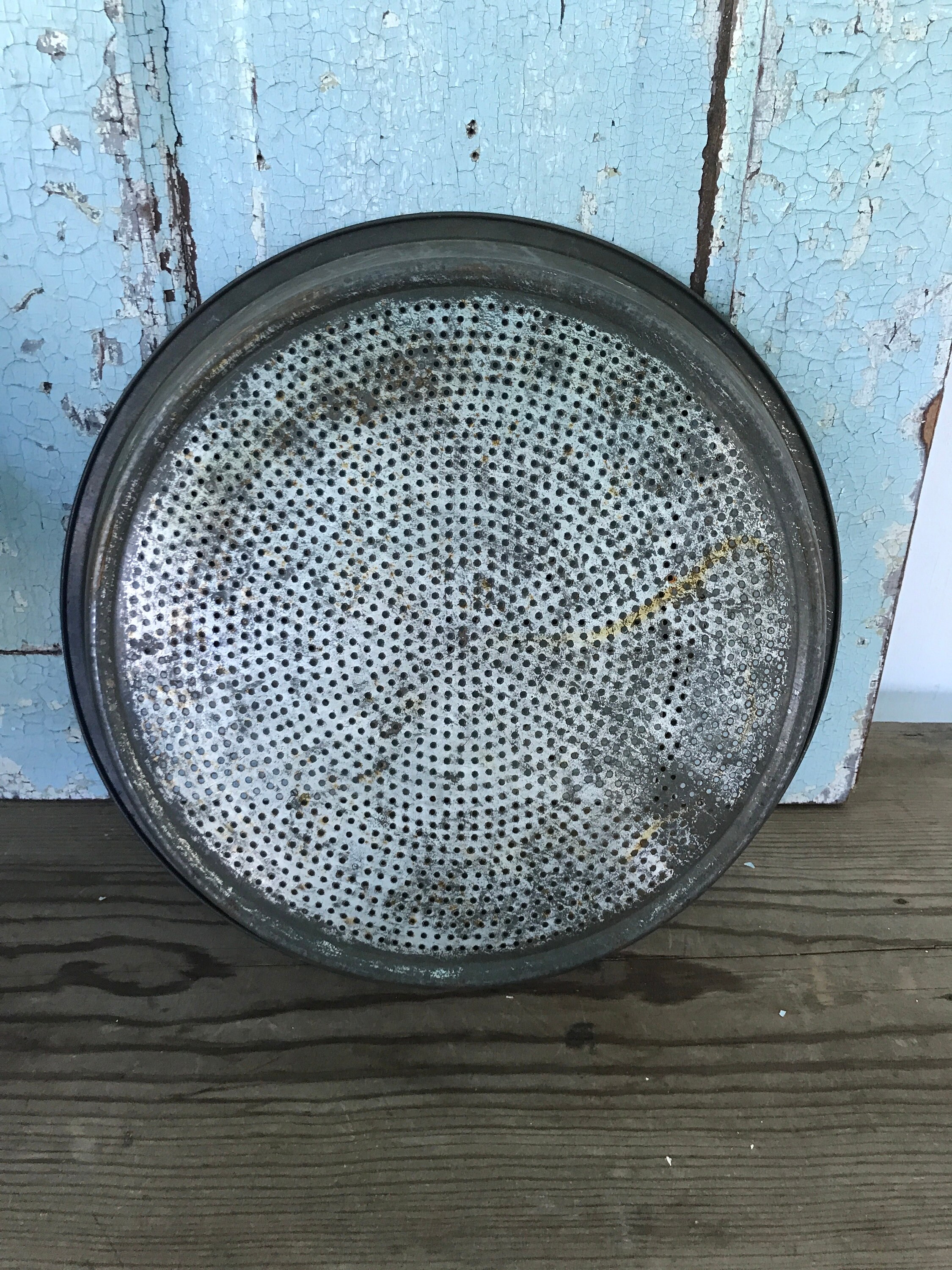 Vintage Tin Sieve Shallow Round Metal Sifter Rustic Style Kitchen ...