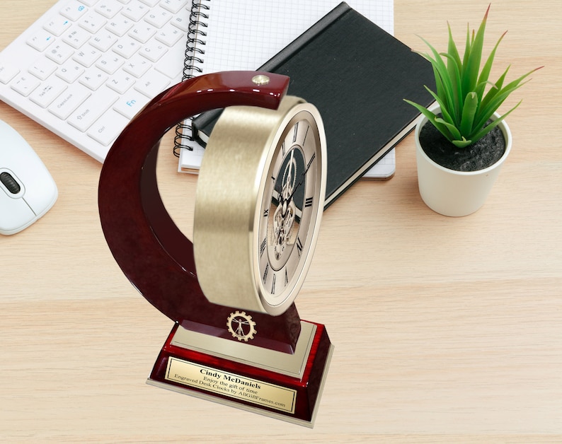 Best Gift Gold Mechanical Gear Clock Davinci Vitruvian Man Logo ...