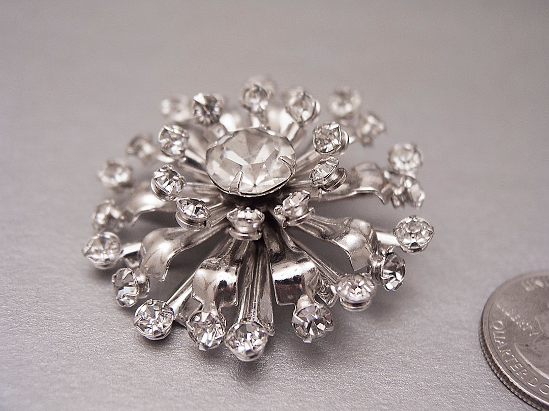 Vintage Rhinestone Starburst Brooch, 1950s - Etsy
