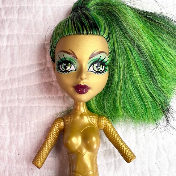 Jinafire Long Scaremester