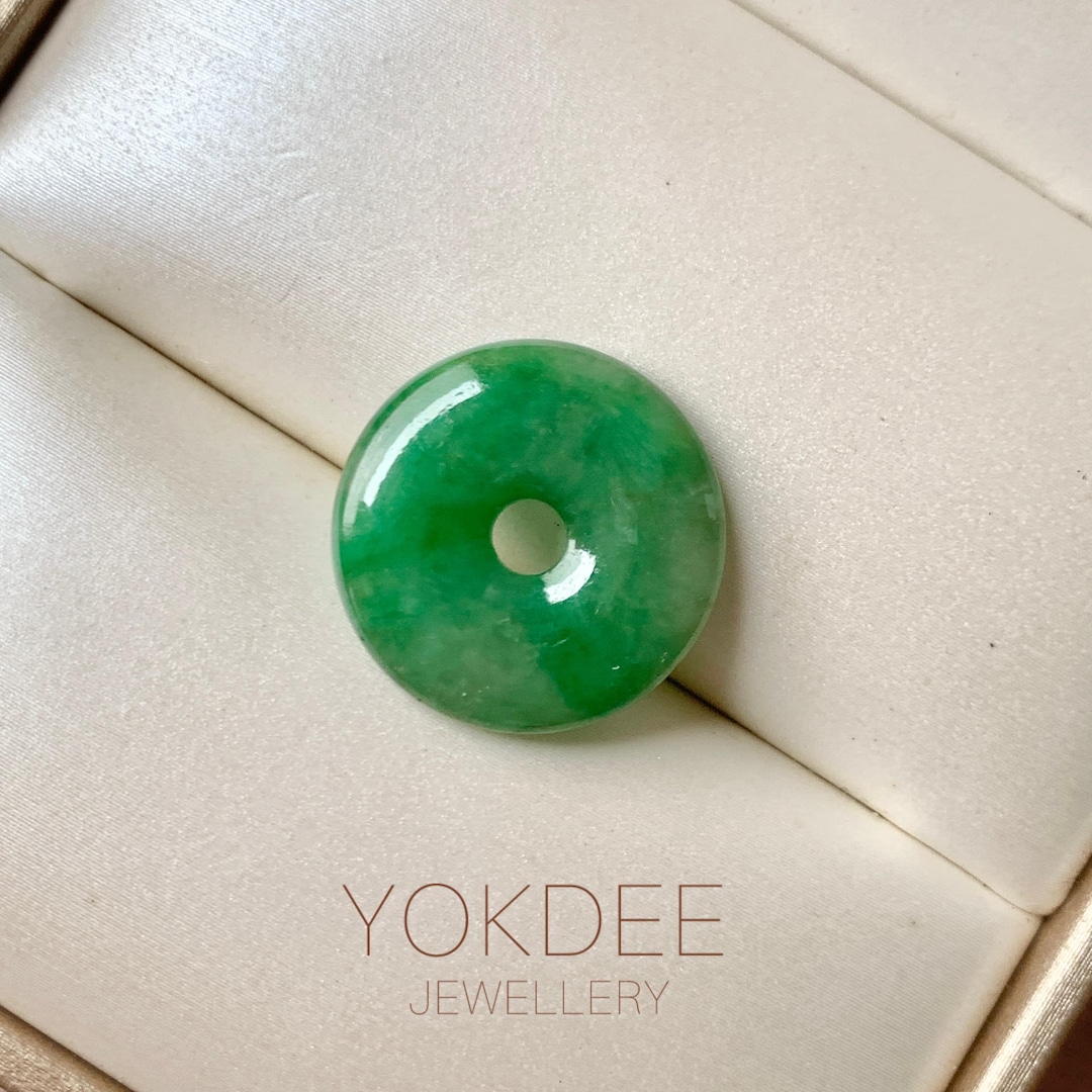 A-grade Natural Imperial Green Jadeite Donut No.172815, Bespoke Jewelry ...