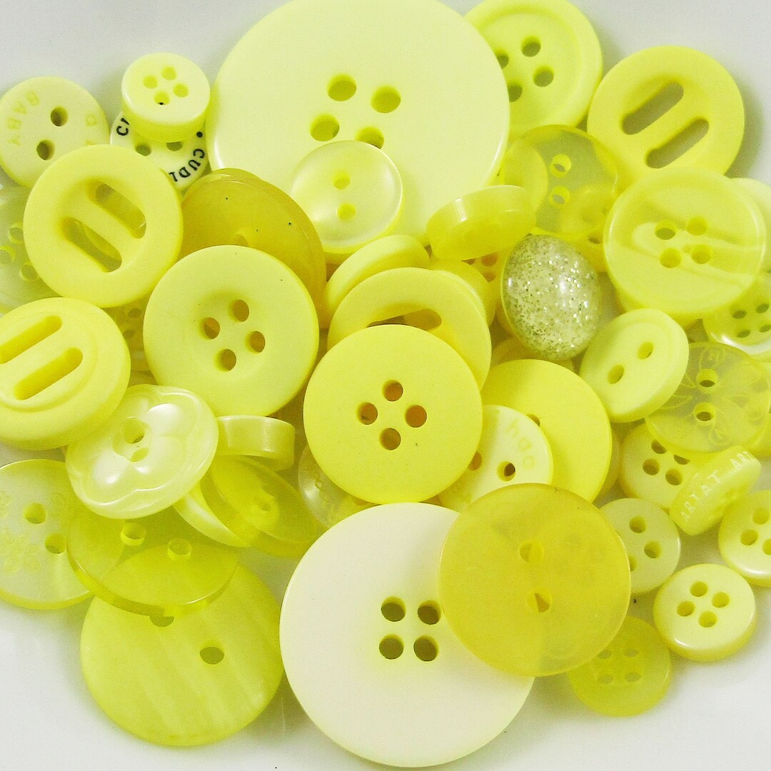 50gram Assorted Lemon Sewing Buttons RESIN Crafts Jewellery Junk ...