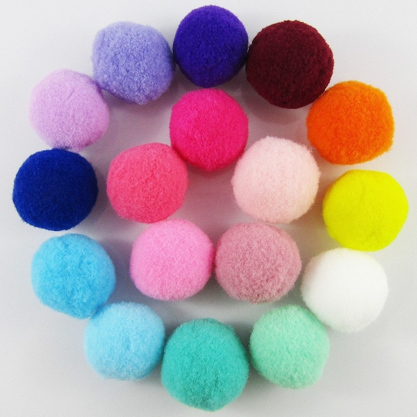 Pom Pom Keyring - Etsy Australia