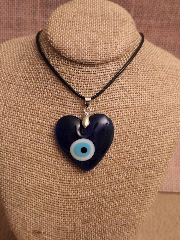 Evil Eye Heart Necklace/protection From the Evil Eye/heart - Etsy