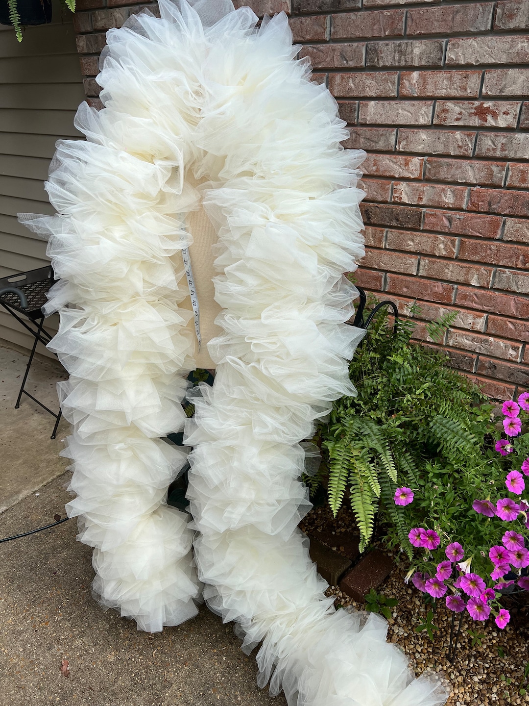 Handmade Ivory Tulle Boa – Fluffy & Fabulous Party Accessory – Drag ...