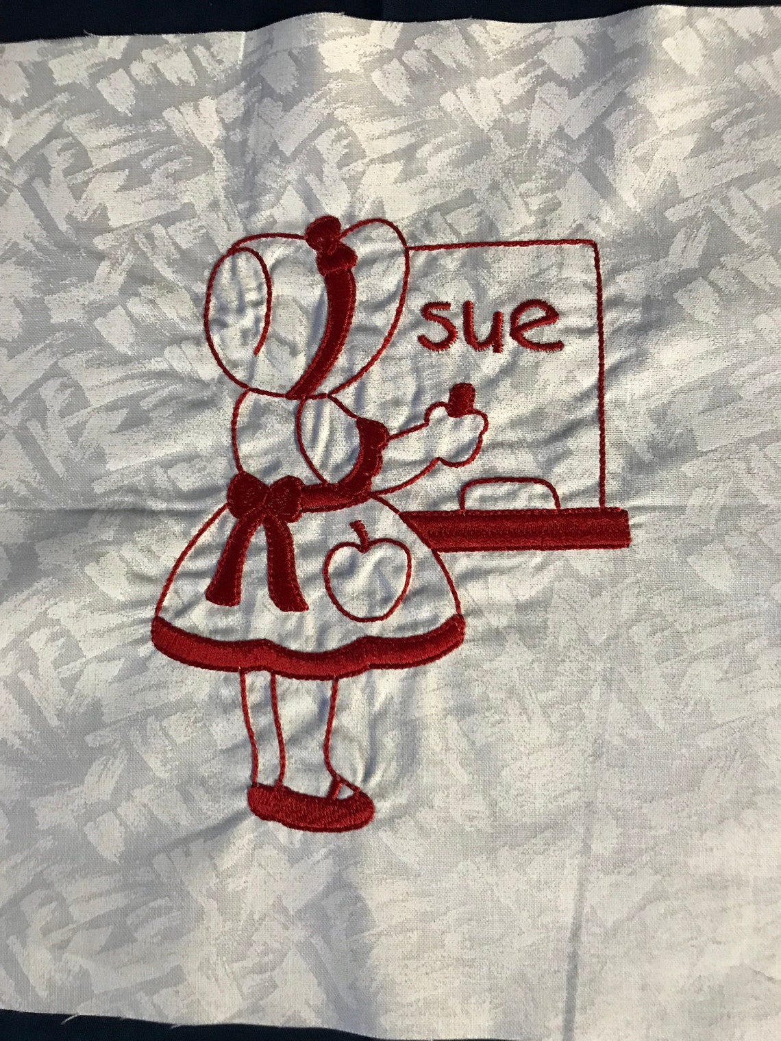 Back to School Sunbonnet Sue Redwork Embroidered Quilt Blocks - Etsy