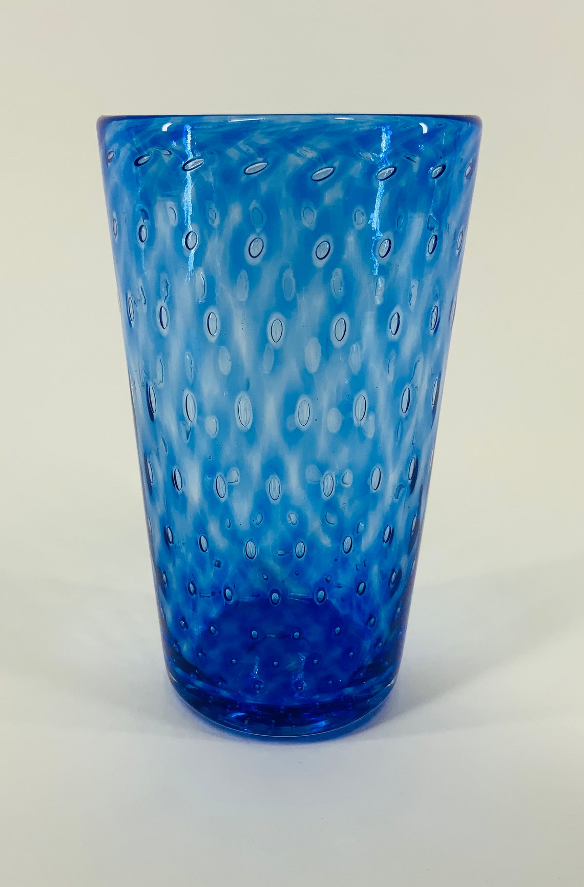 Hand Blown Glass: Blue Bubble Pint Glass - Etsy