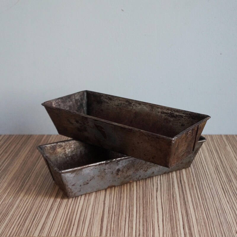 Bakery Display - Etsy