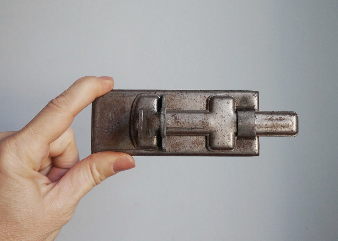 Small Slide Latch, Embossed Galvanized Steel Sheet, Door Lock Hardware ...