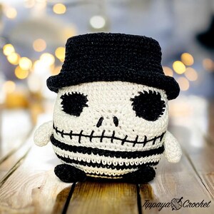 Crochet Skeleton Boy Pattern, Halloween Skeleton Pattern - Etsy