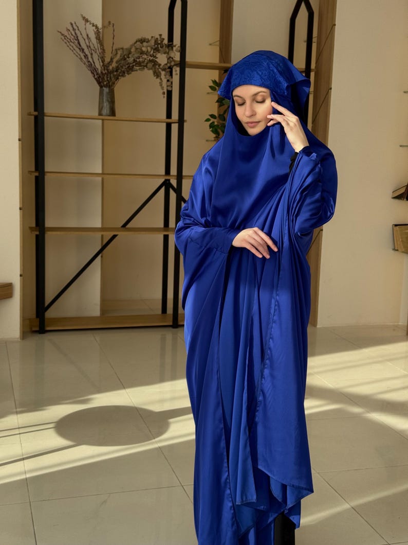 Royal Blue Silk Burqa, Elegant Khimar Cape With Niqab and Lace Veil - Etsy