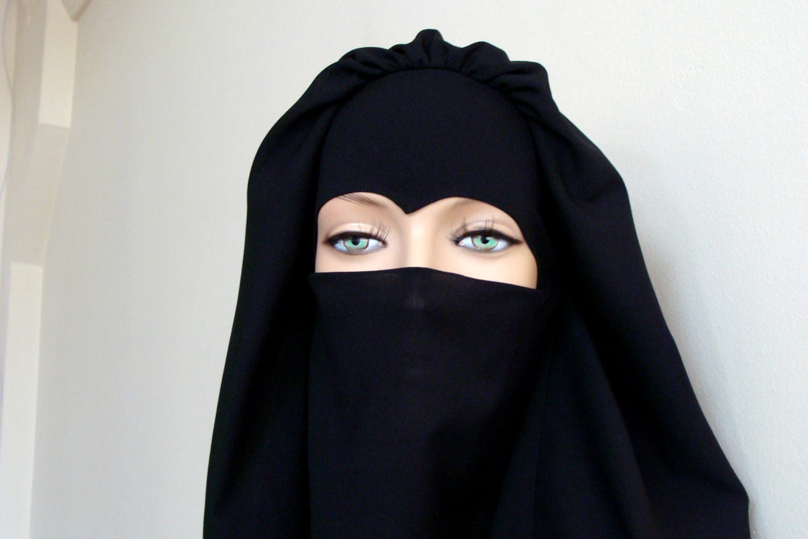 Elegant Black Crepe Chiffon Niqab, Traditional Arab Headdress - Etsy