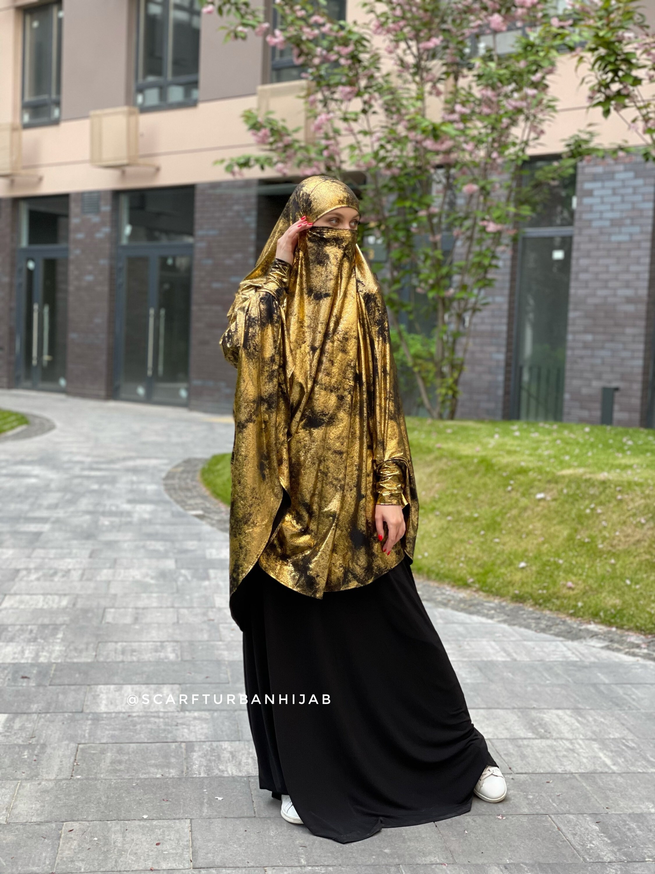 Exclusive black and golden print Khimar niqab transformer | Etsy