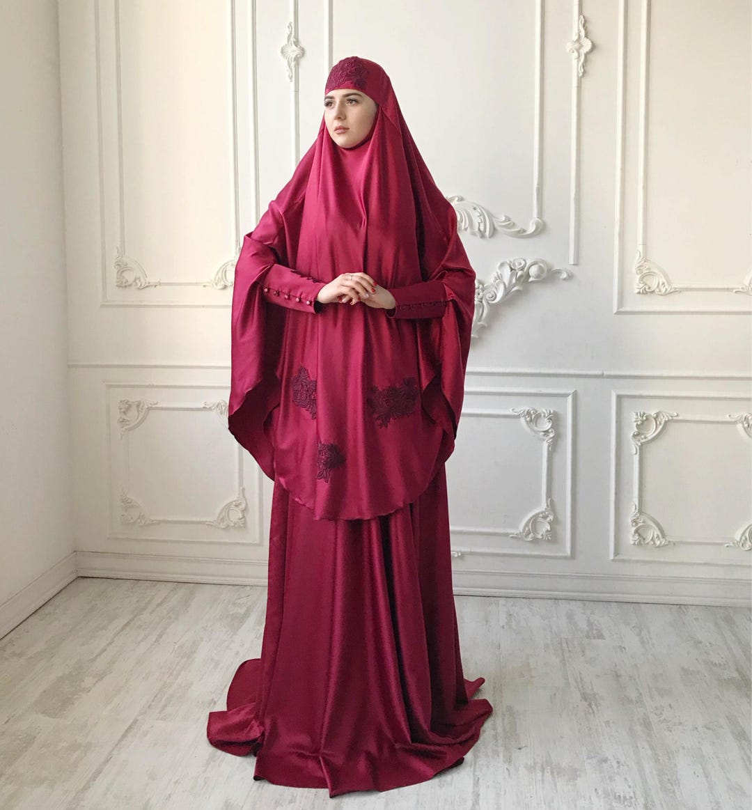 Elegant Burgundy Silk Jilbab Suit, Lace Trim Khimar - Etsy