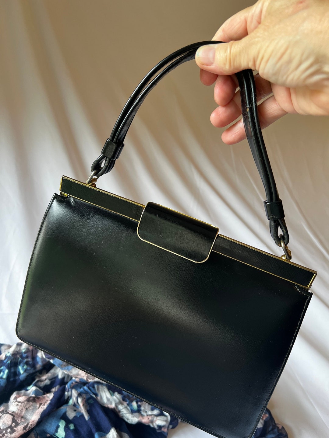 Classic Black Pocketbook Vintage With Beautiful Purse Closing Clasp ...