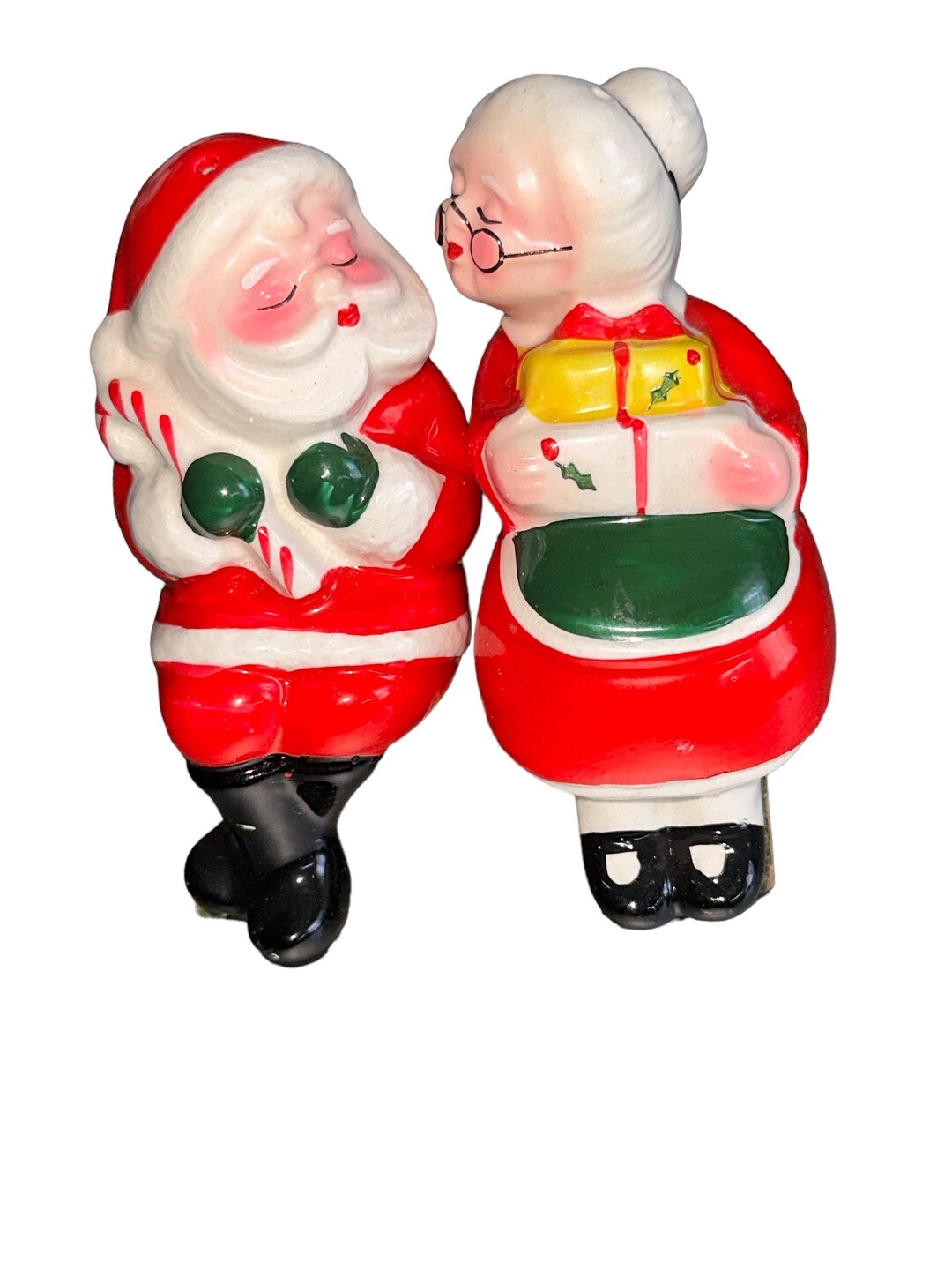 Vintage 50’s Blushing Santa and Mrs Claus Kissing Bench Salt & Pepper ...