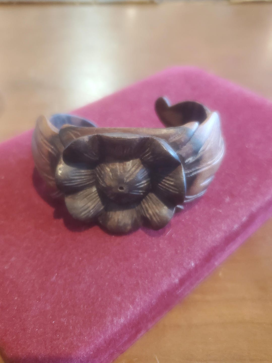 Vintage Hand Carved Wood Bangle Bracelet - Etsy