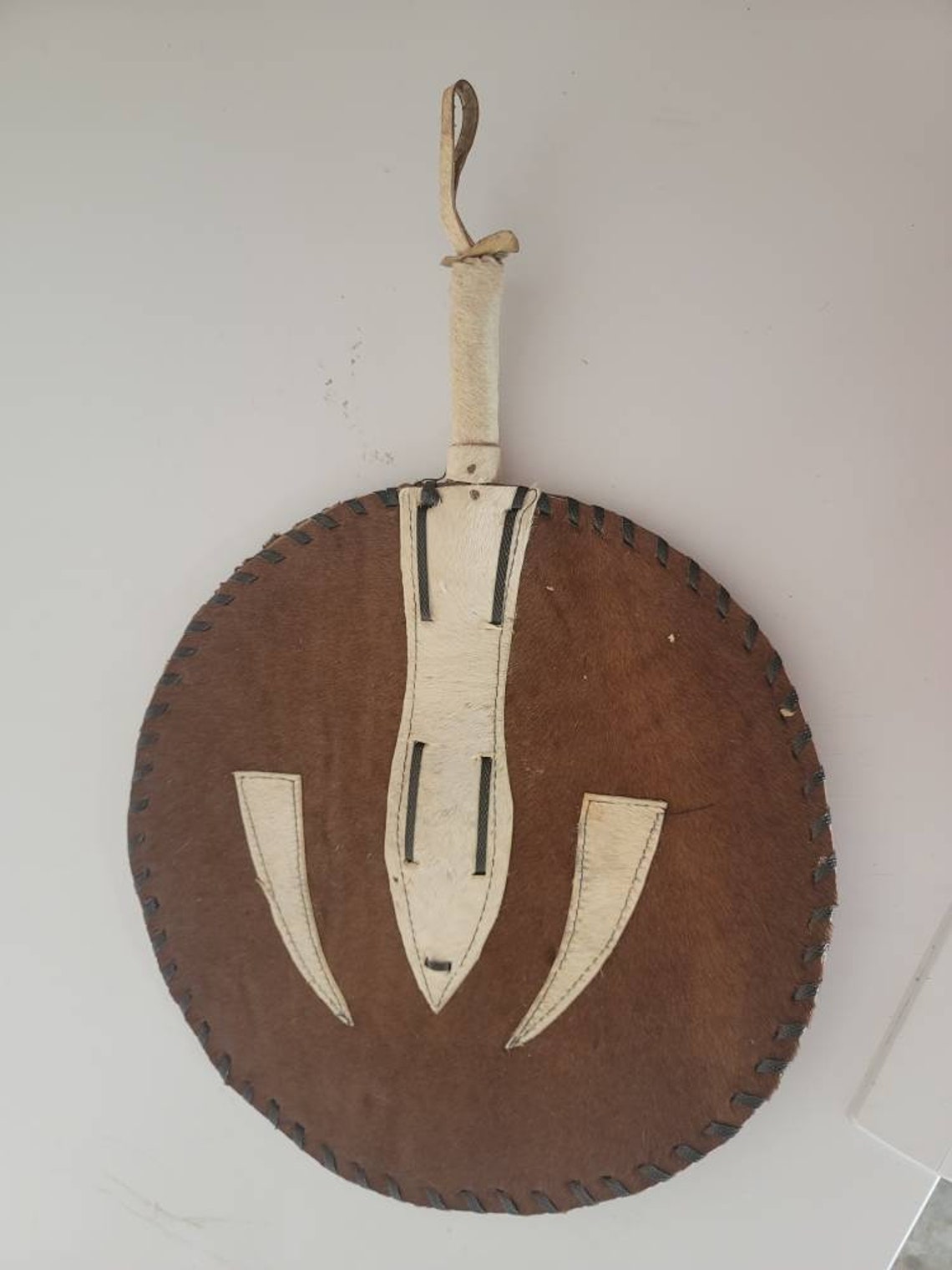 Round African Title Men Hand Fan/ Igbo Amaka Hand Made Animal - Etsy