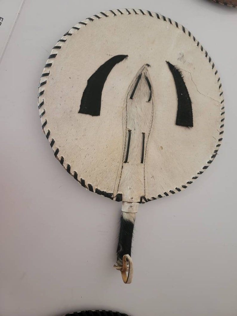 Round African Title Men Hand Fan/ Igbo Amaka Hand Made Animal - Etsy