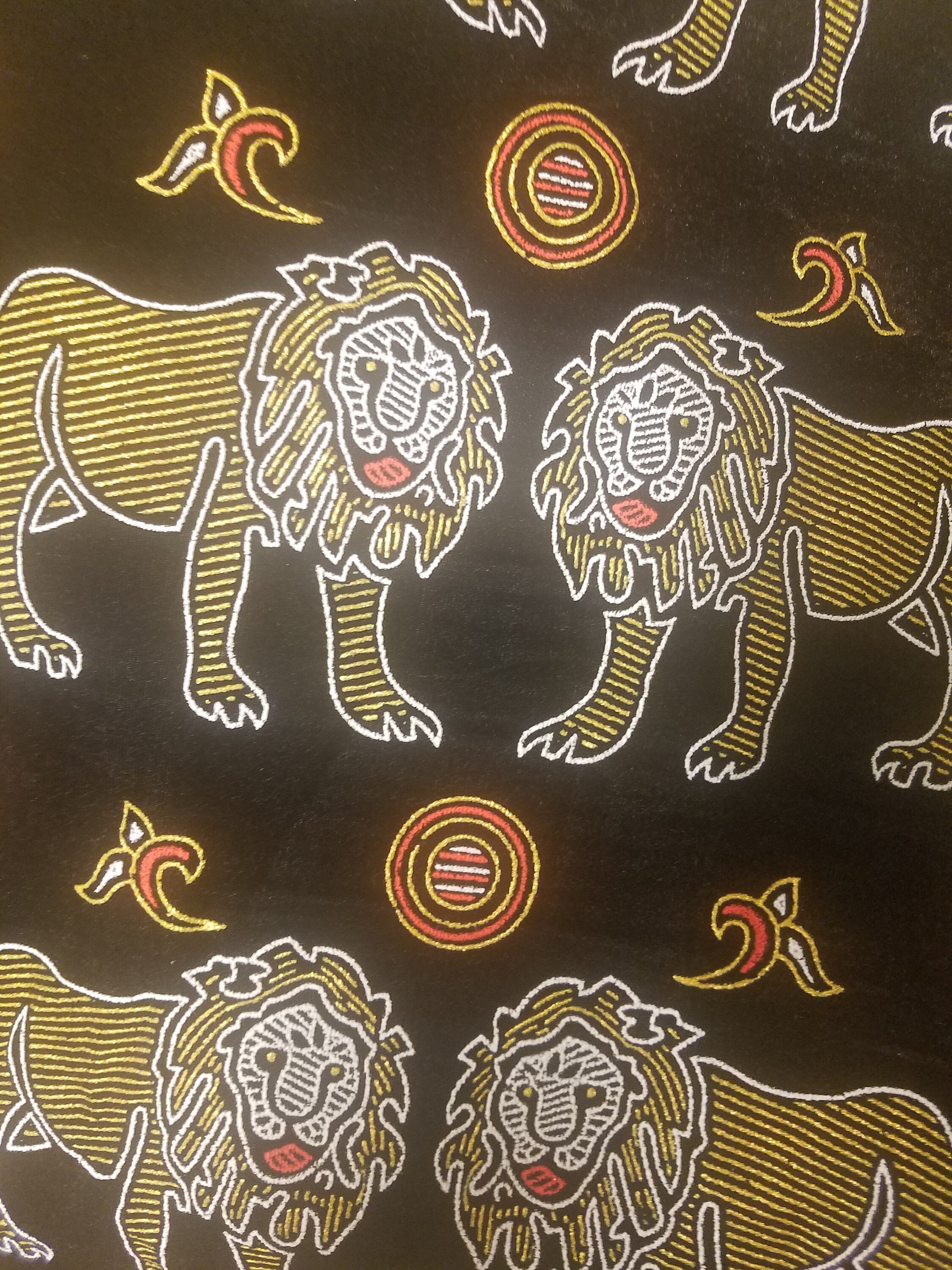 Isi Agu Full Lion Fabric/ Sold per Yard Fabric - Etsy