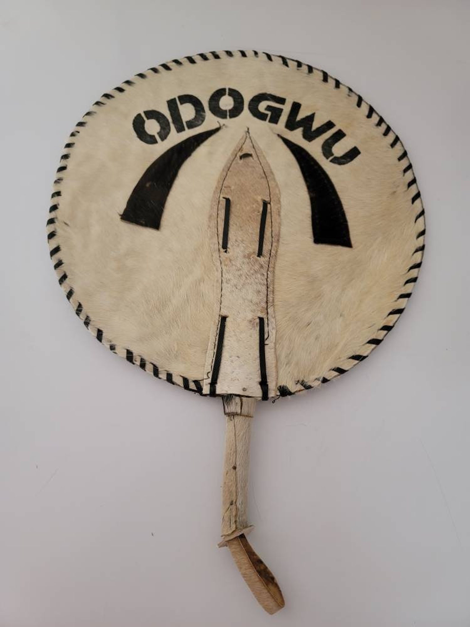 Round African Title Men Hand Fan/ Igbo Amaka Hand Made Animal - Etsy