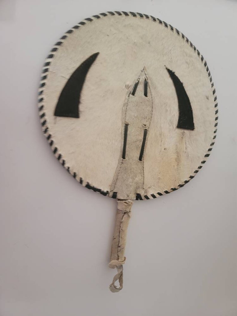 Round African Title Men Hand Fan/ Igbo Amaka Hand Made Animal - Etsy