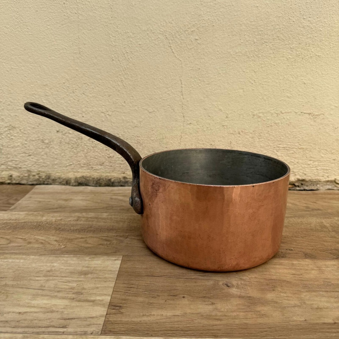 French Copper Saucepan Hammered Vintage Pan Iron Handle France 2908246 ...
