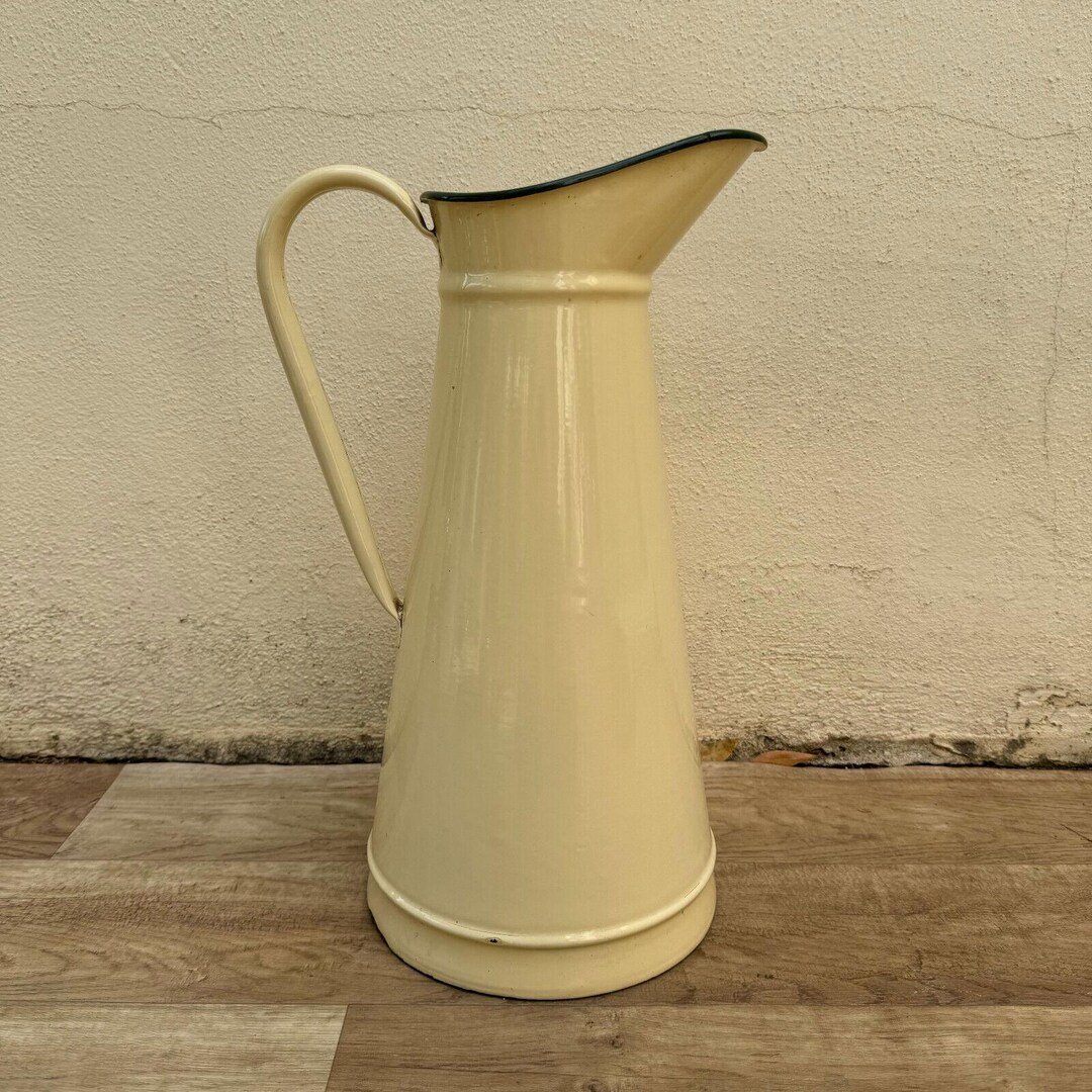 Vintage Enamel Pitcher Jug Water Enameled Beige 29082413 - Etsy