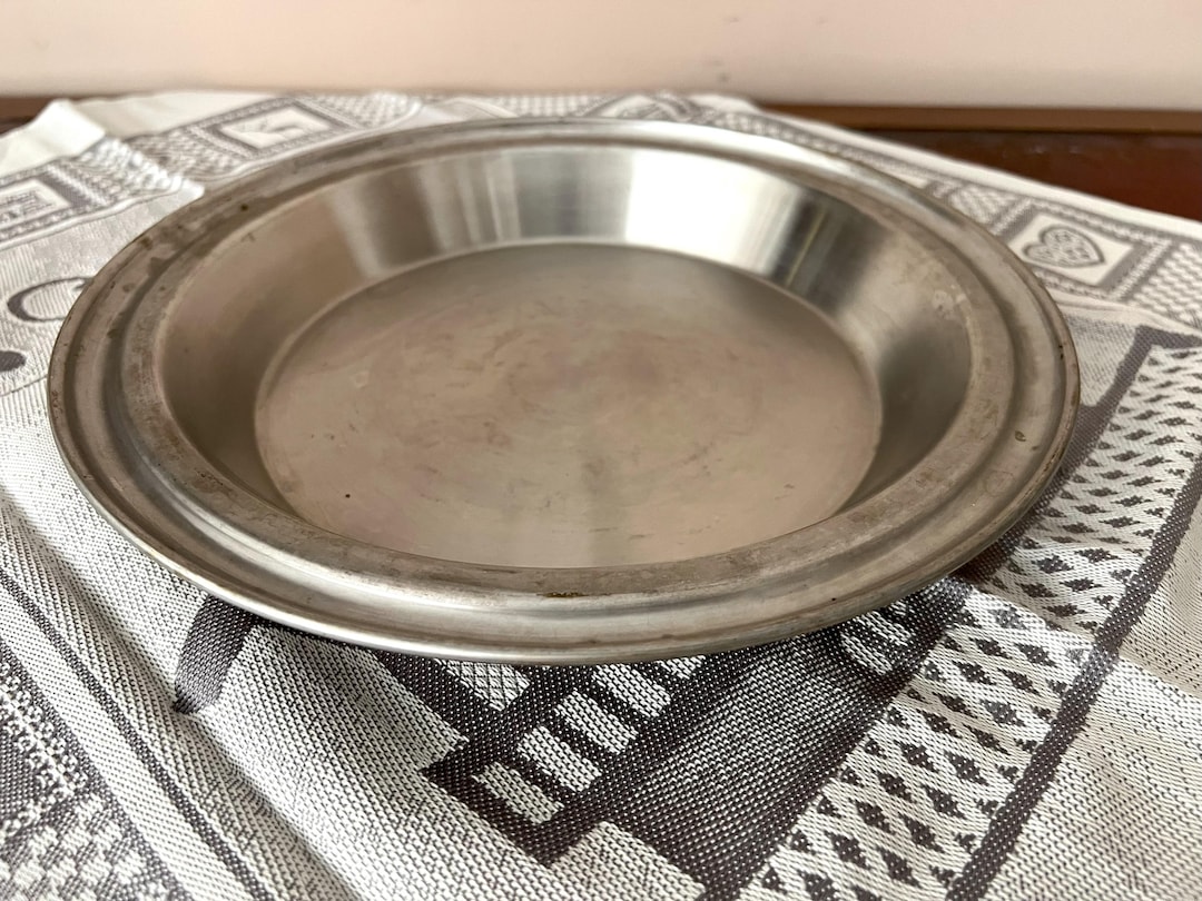 Vintage Metal Pie Pan, Bake Ware, Stainless Steel Made in the U.S.A. - Etsy