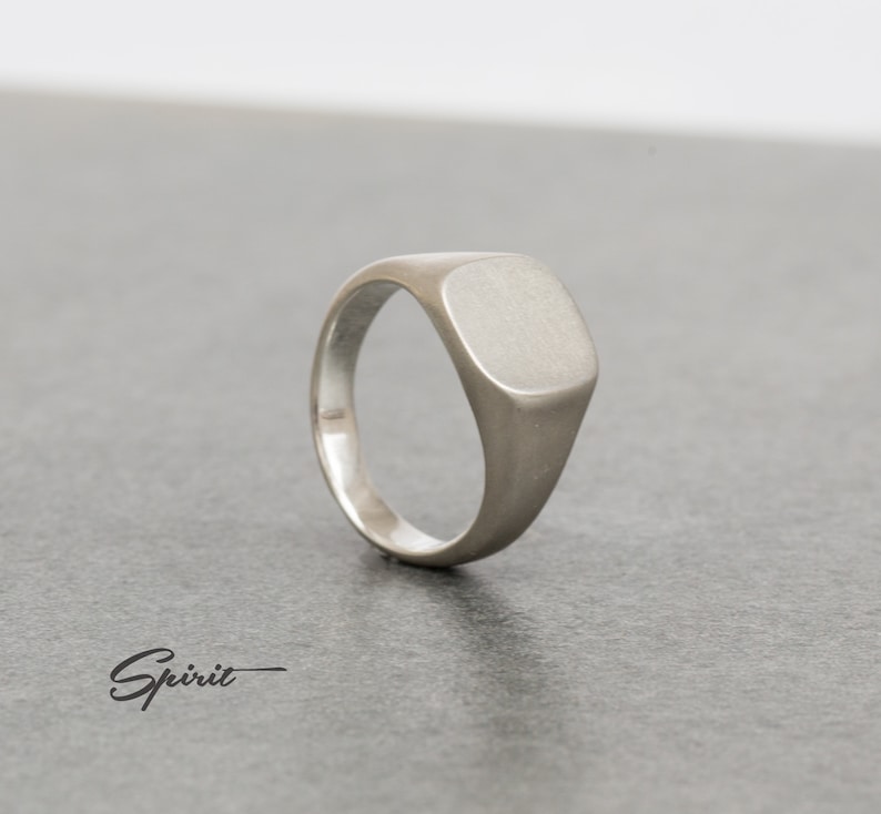 Classic Signet Ring Mens Signet Rings Vintage Ring - Etsy