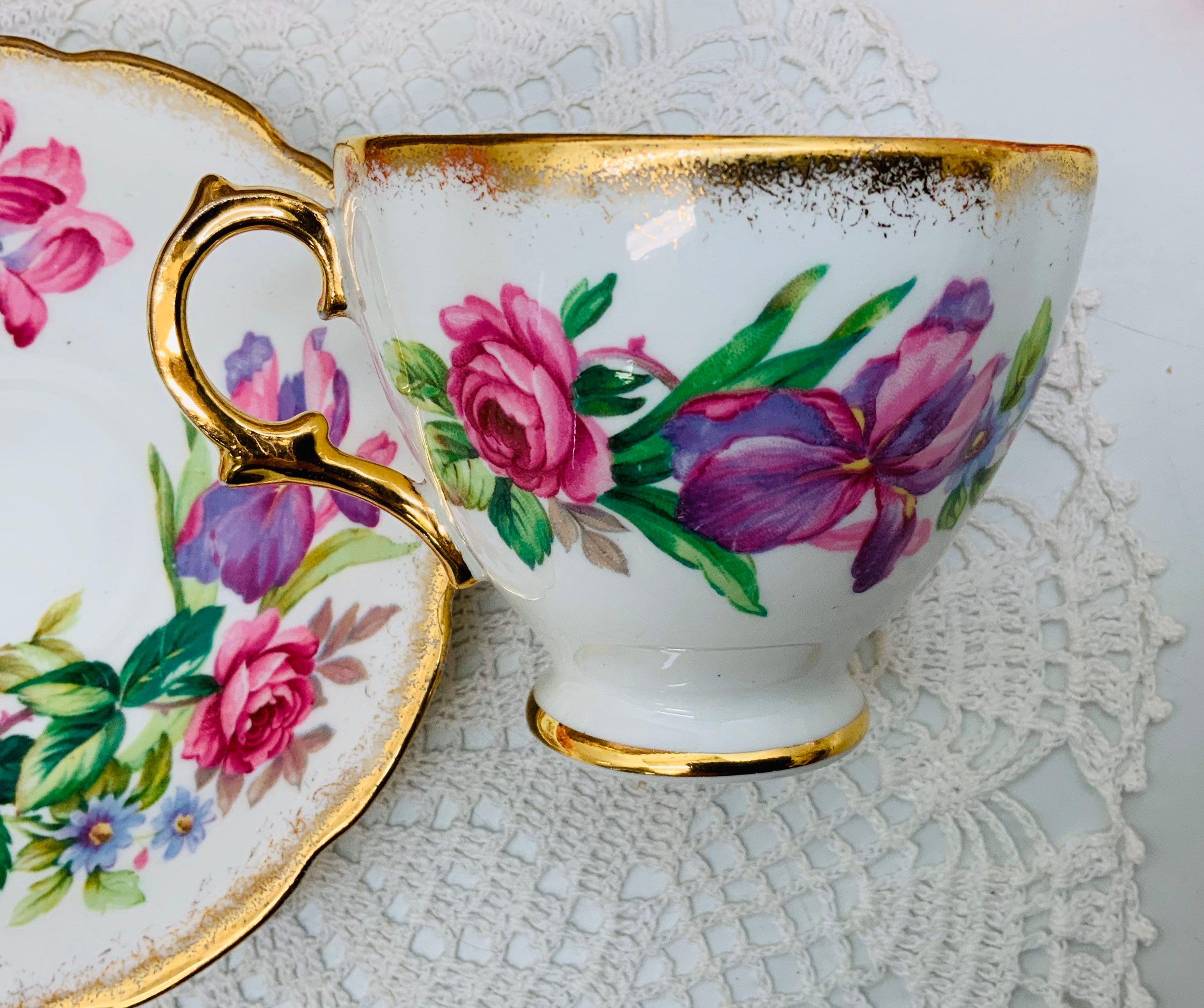 Royal Stuart Teacup and Saucer. - Etsy Canada