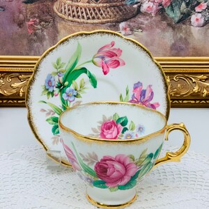 Royal Stuart Teacup and Saucer. - Etsy Canada