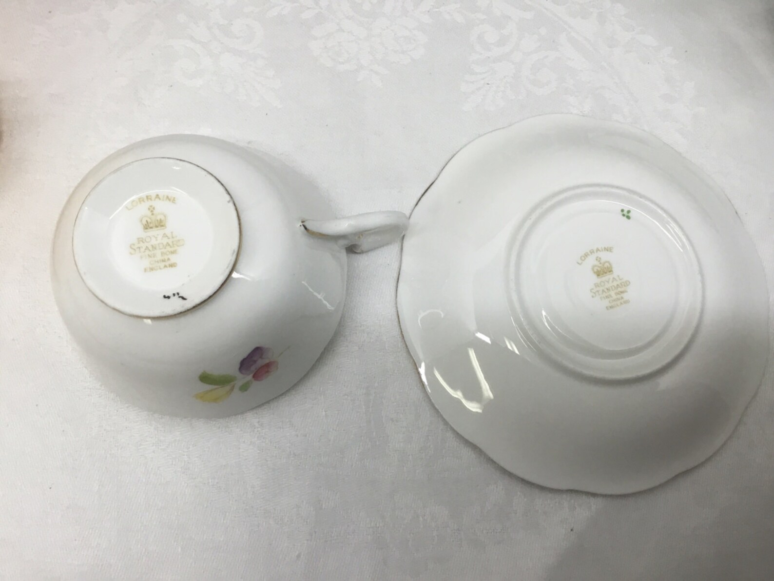 Royal Standard Larriane teacup and saucer | Etsy