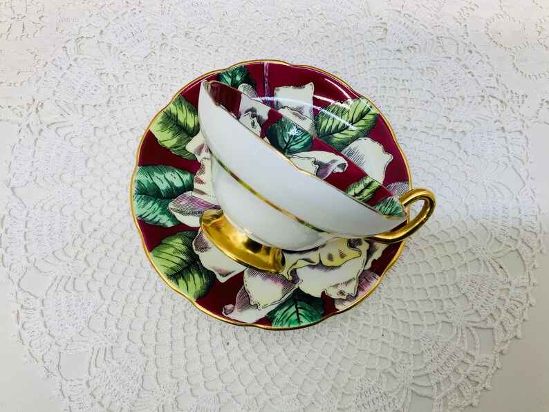 Taylor and Kent Cabbage Roses Teacup and Saucer Circa 1939. - Etsy Canada