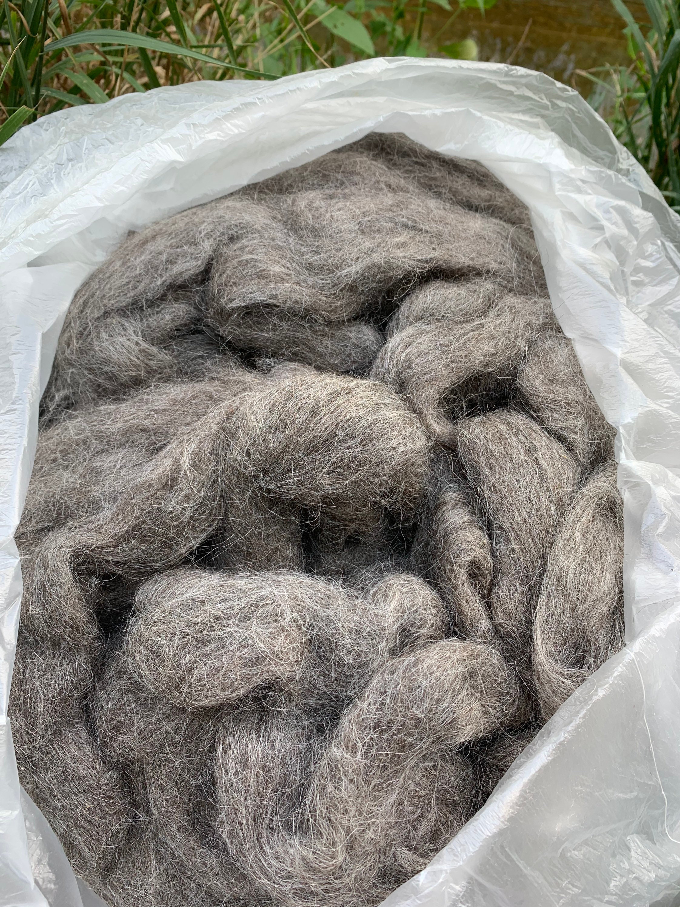 Gray Karakul Llama Wool Roving Fleece Fiber - Etsy