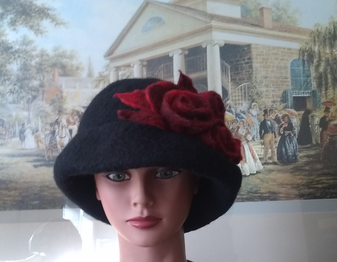 Black wool felt hat with red flowers art deco | Etsy