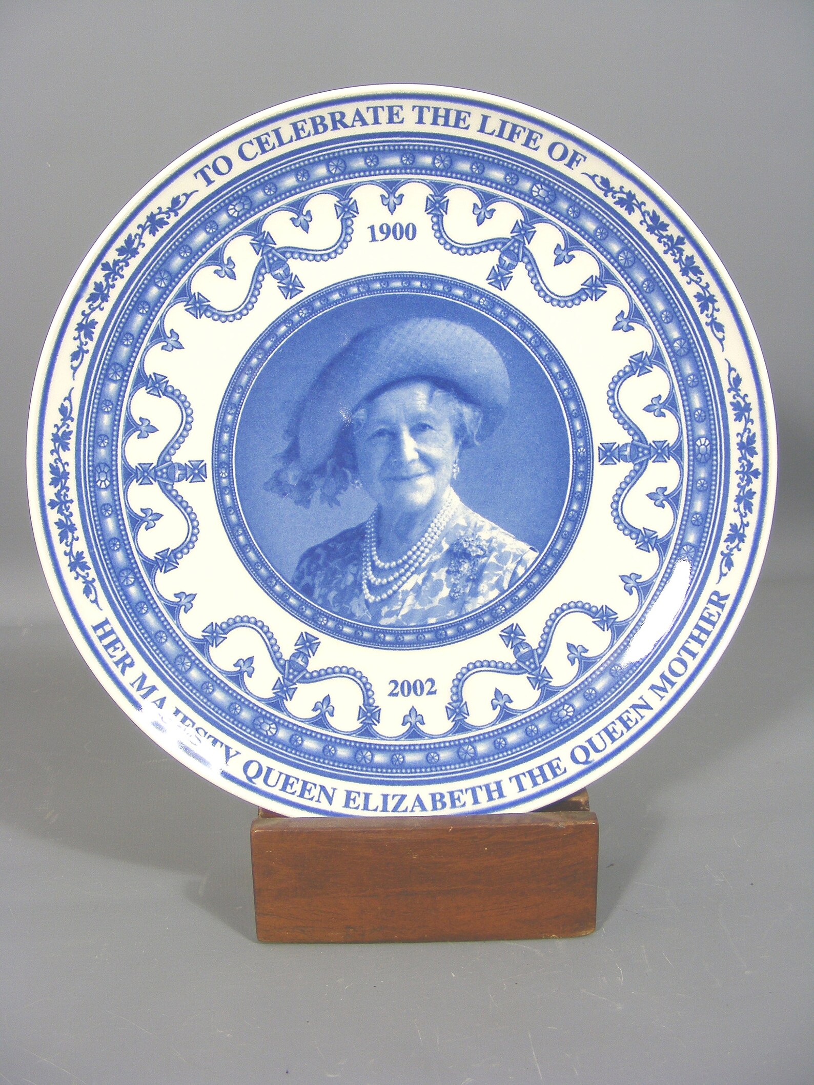 Wedgwood Queen Mother Commemorative Plate Boxed Wedgwood - Etsy