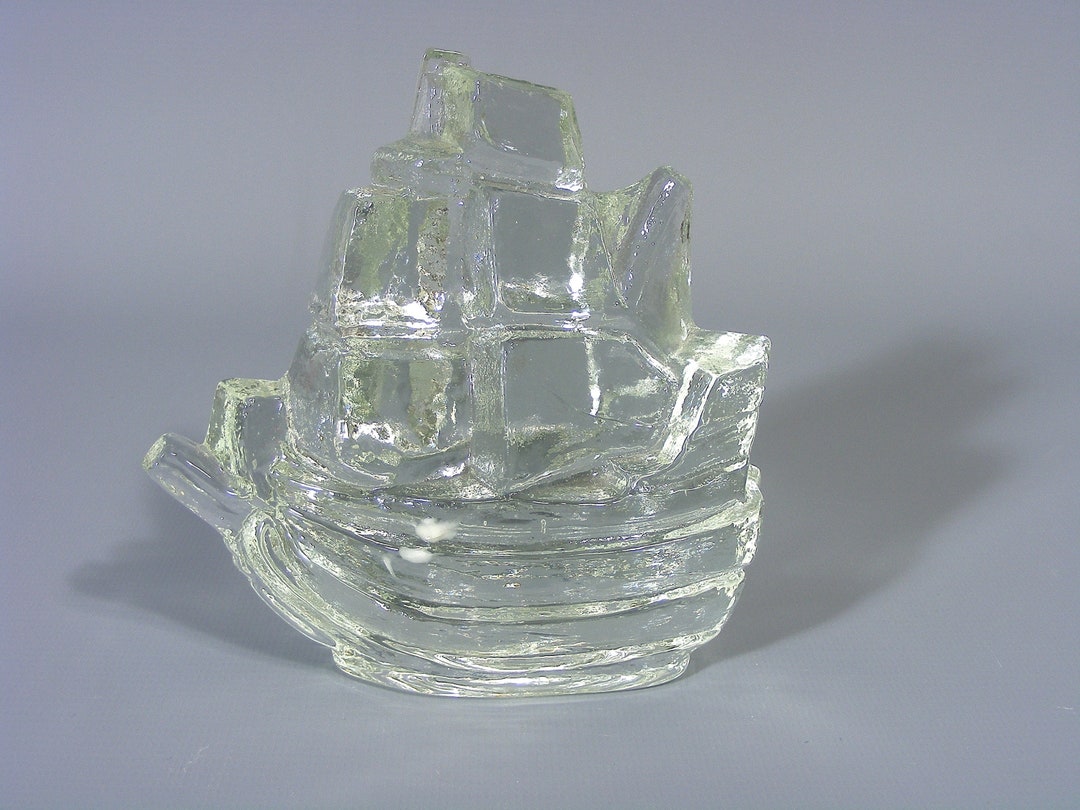 Vintage Pukeberg Glass Sailing Ship Uno Westerberg , Glass Galleon ...
